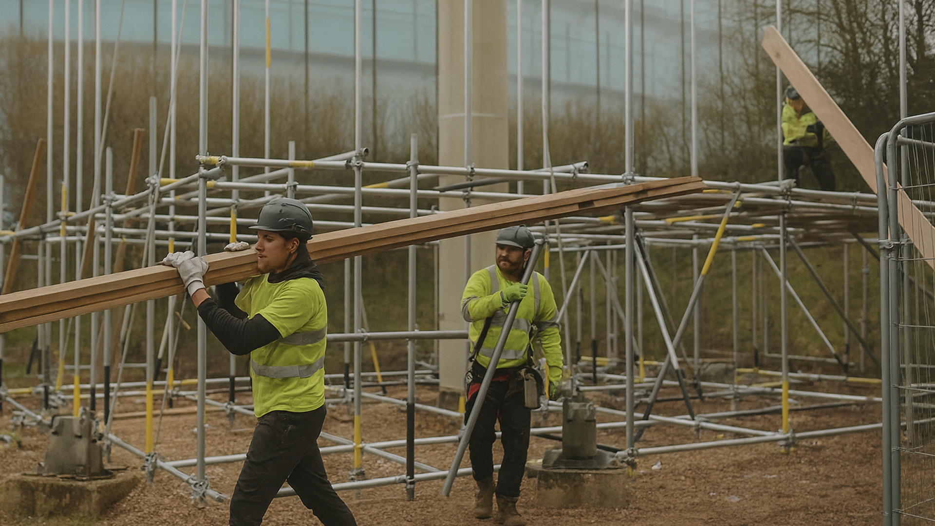 Stripping and Clearing Scaffold at Green Park