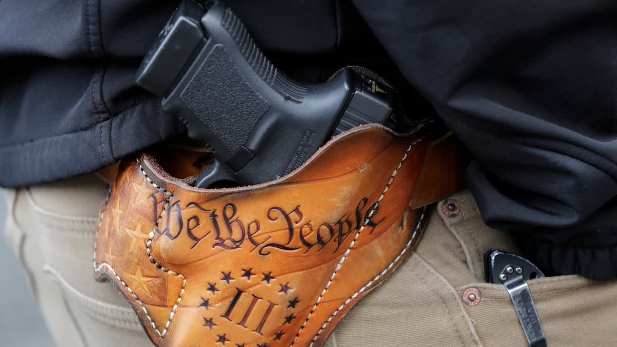 Walking tall in Florida, the Gunshine State | Column