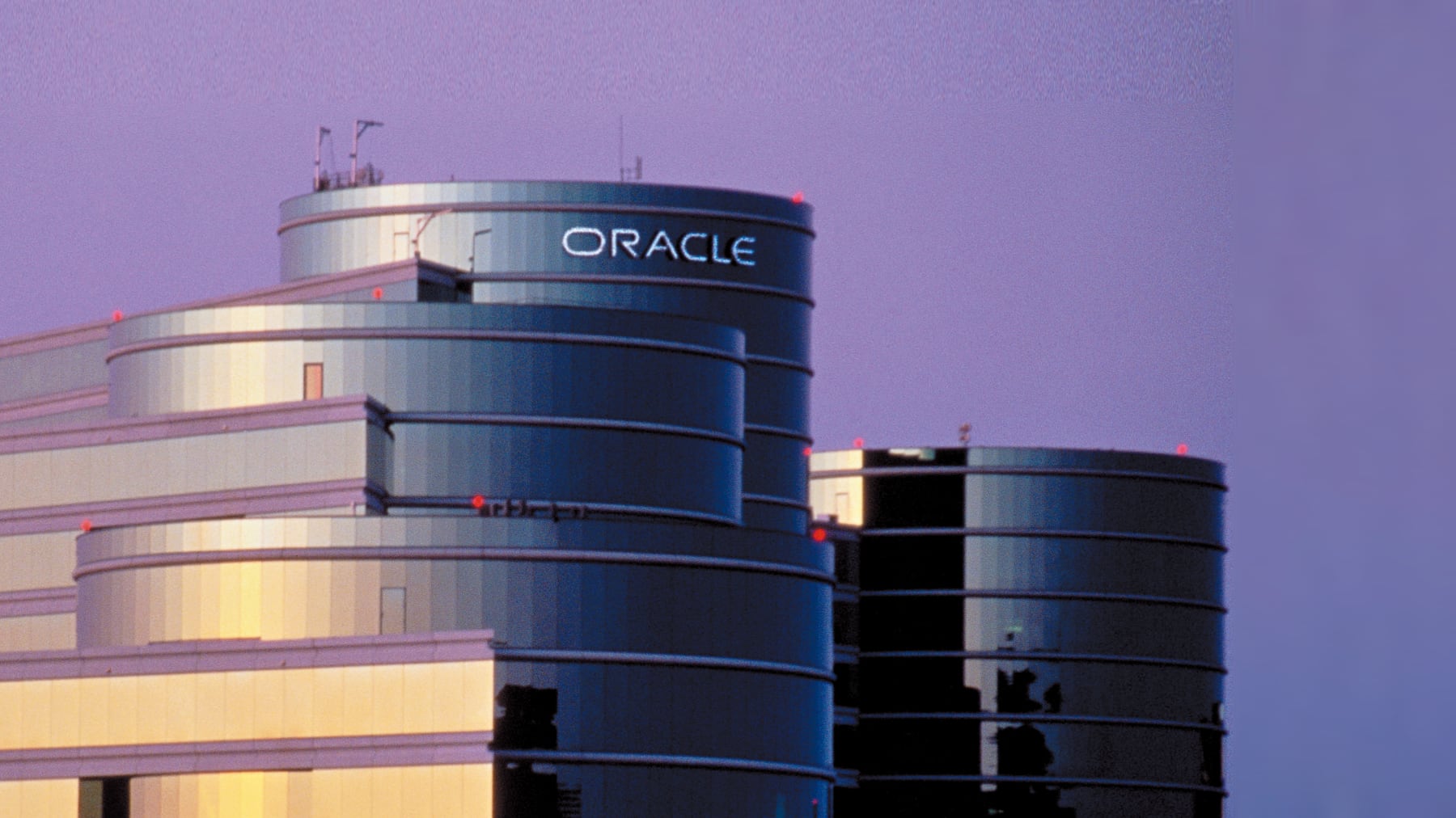 Oracle stock surges 35% on OpenAI cloud deal