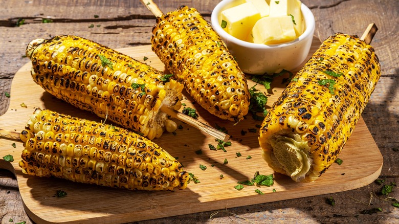 How To Make Perfectly Grilled Corn With Nothing But A Toaster