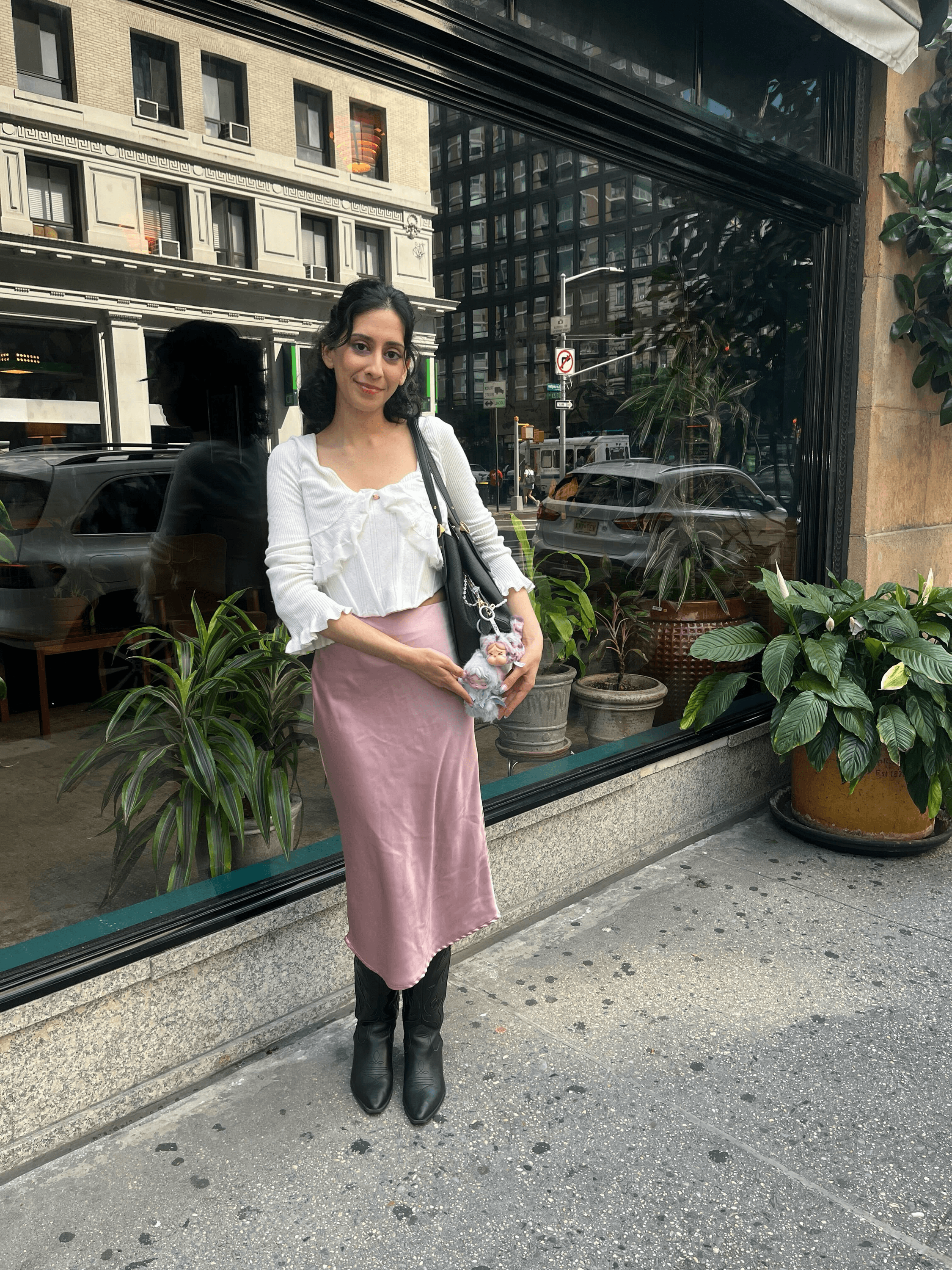 Here’s What Teen Vogue Editors Wore to NYFW: Pop Mart Accessories ...
