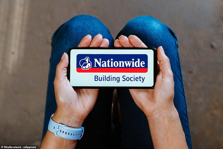 Nationwide giving cash bonus to people who switch accounts