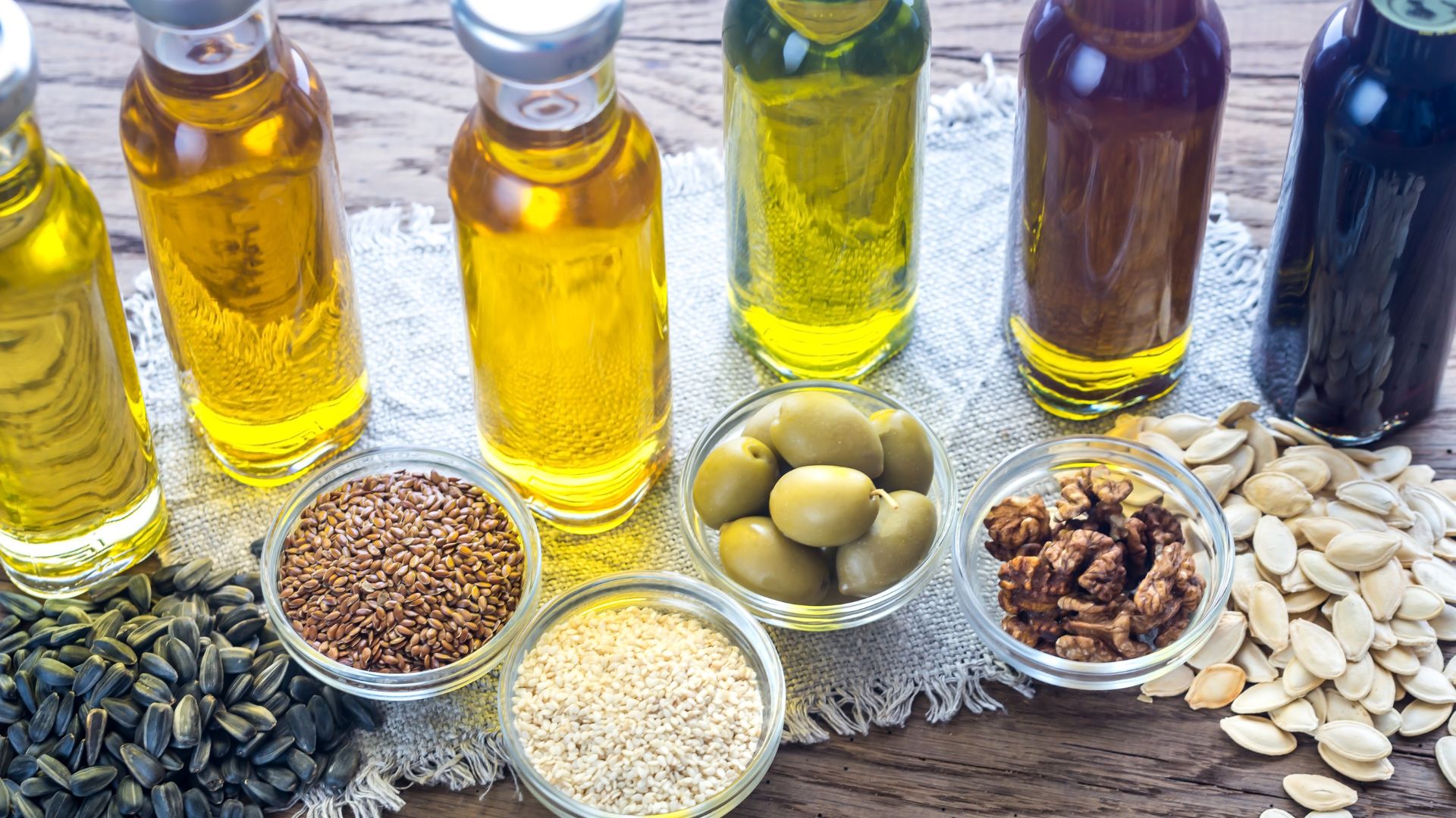 The Healthiest Cooking Oils With The Lowest Calories According To ...