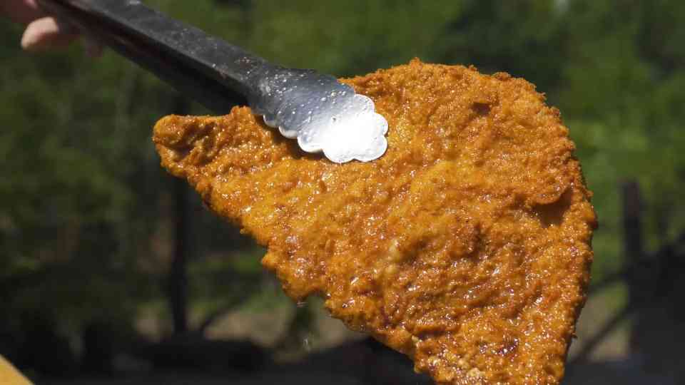 Quick and easy Vienna veal steak recipe