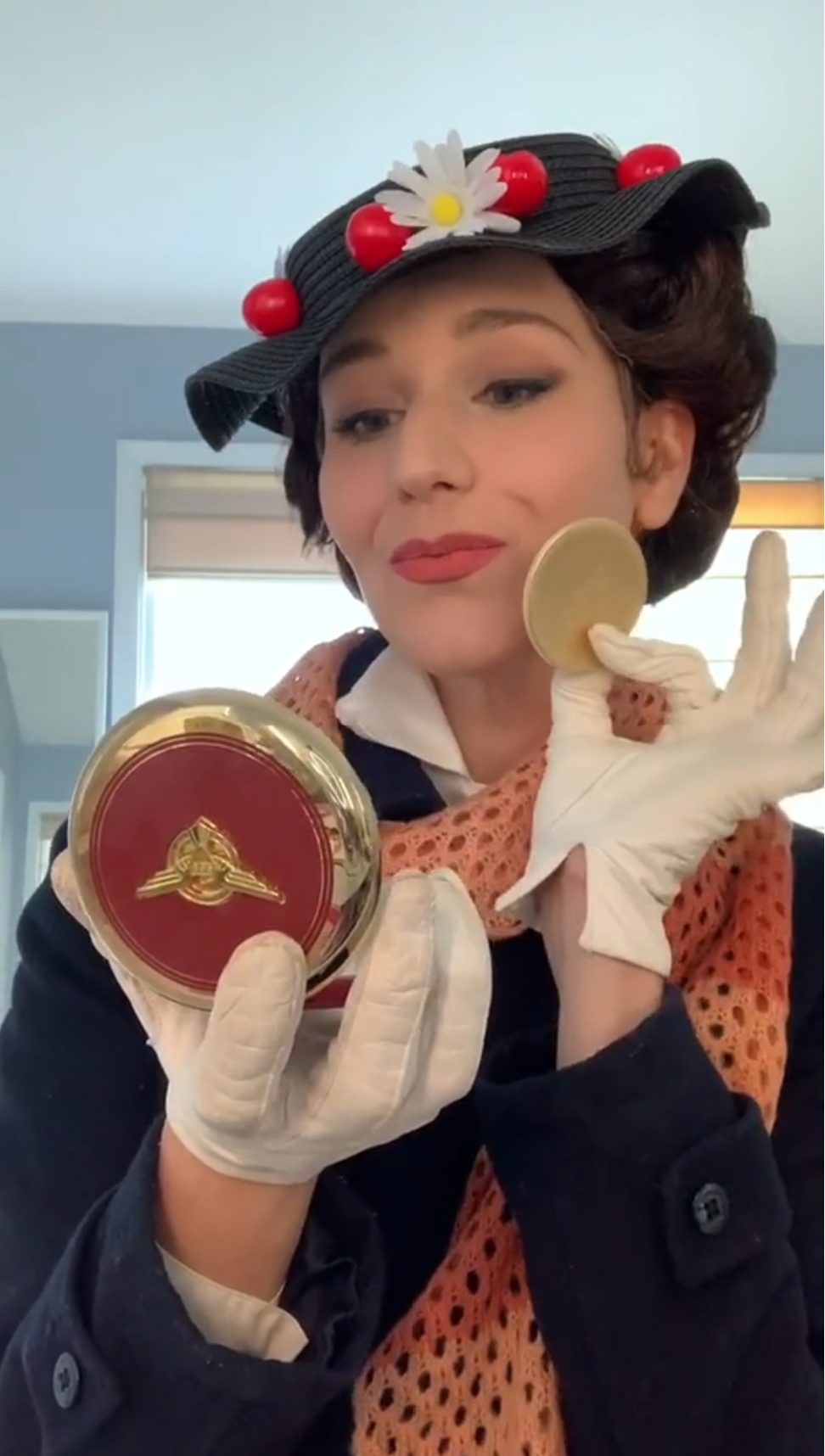 Mary Poppins Cosplay Test