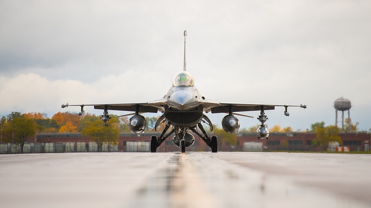 How the F-16 Fighting Falcon Forged America’s Victory in Operation ...
