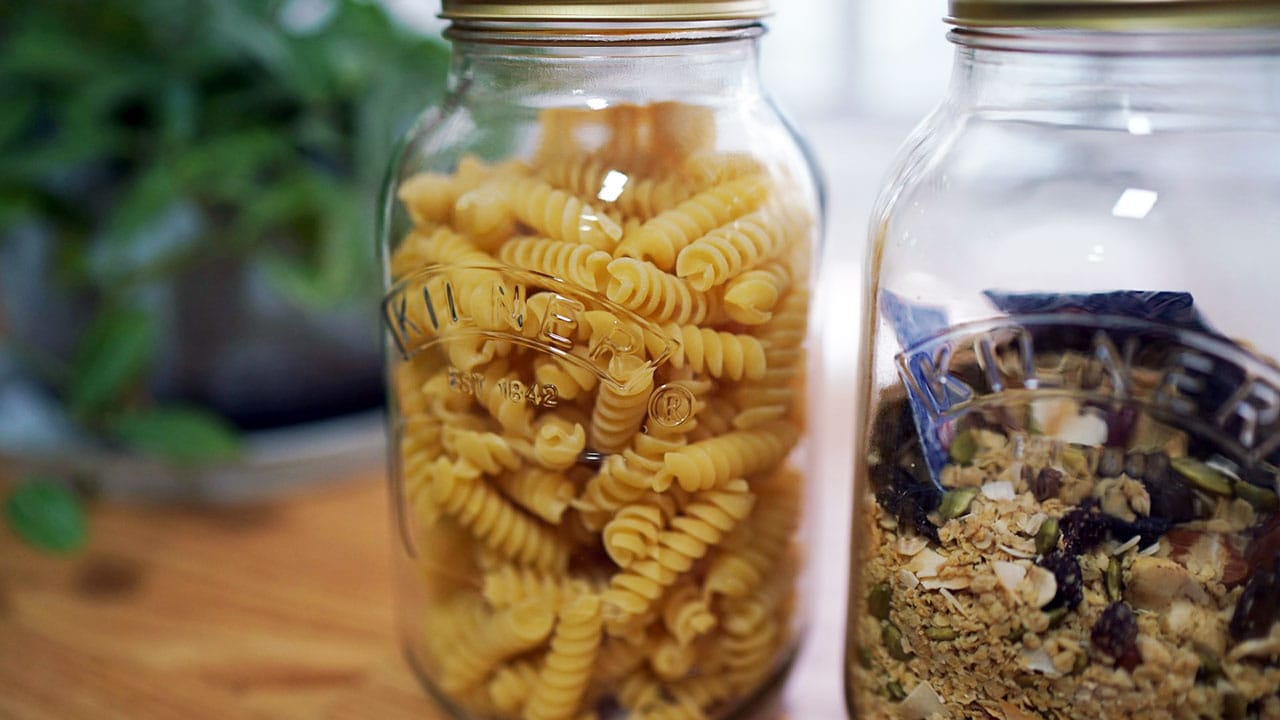 10 things I keep on hand for emergency cheap meals