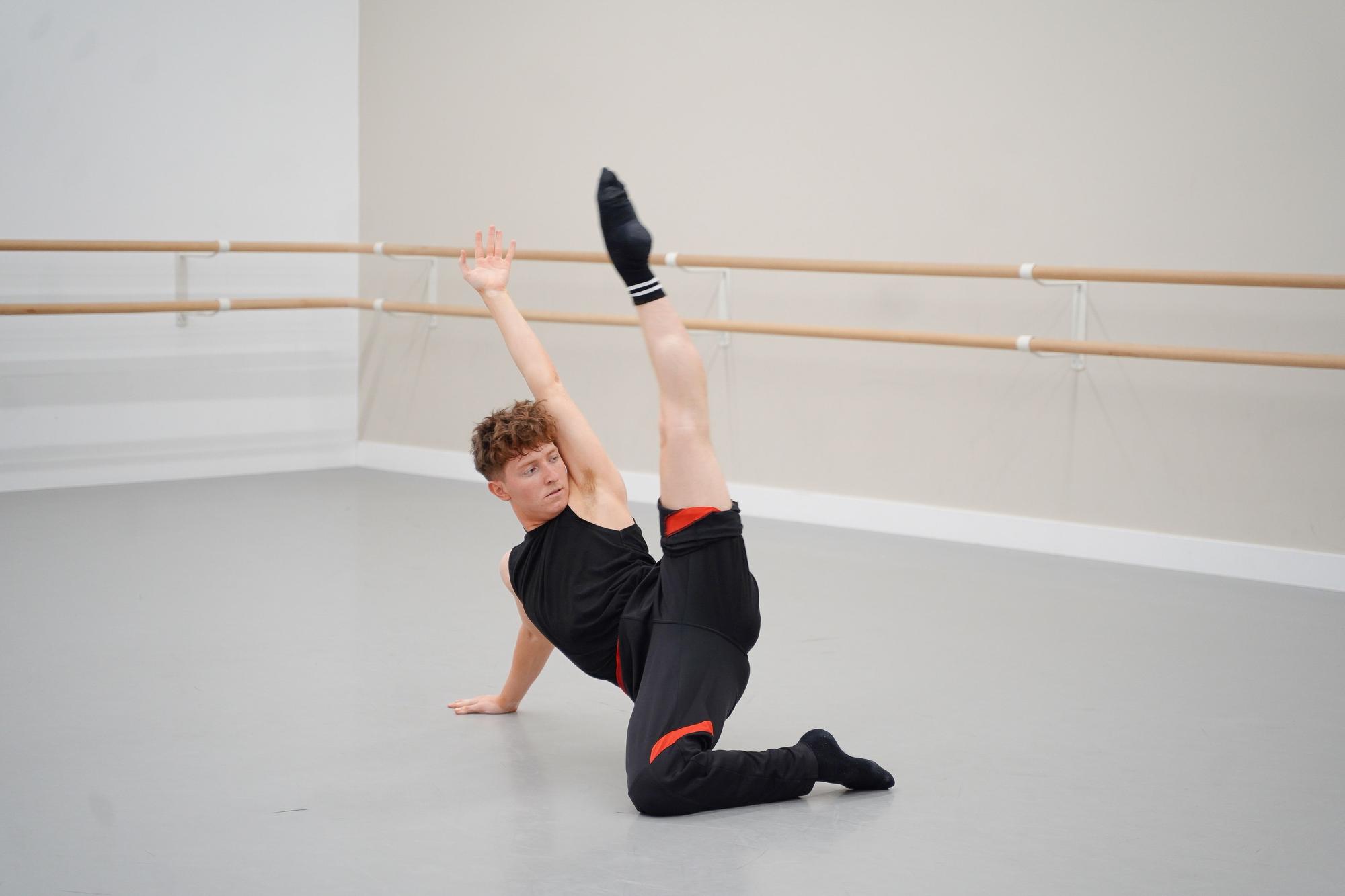 Max McIlvenny wins Robin Windsor Dance Award 2025