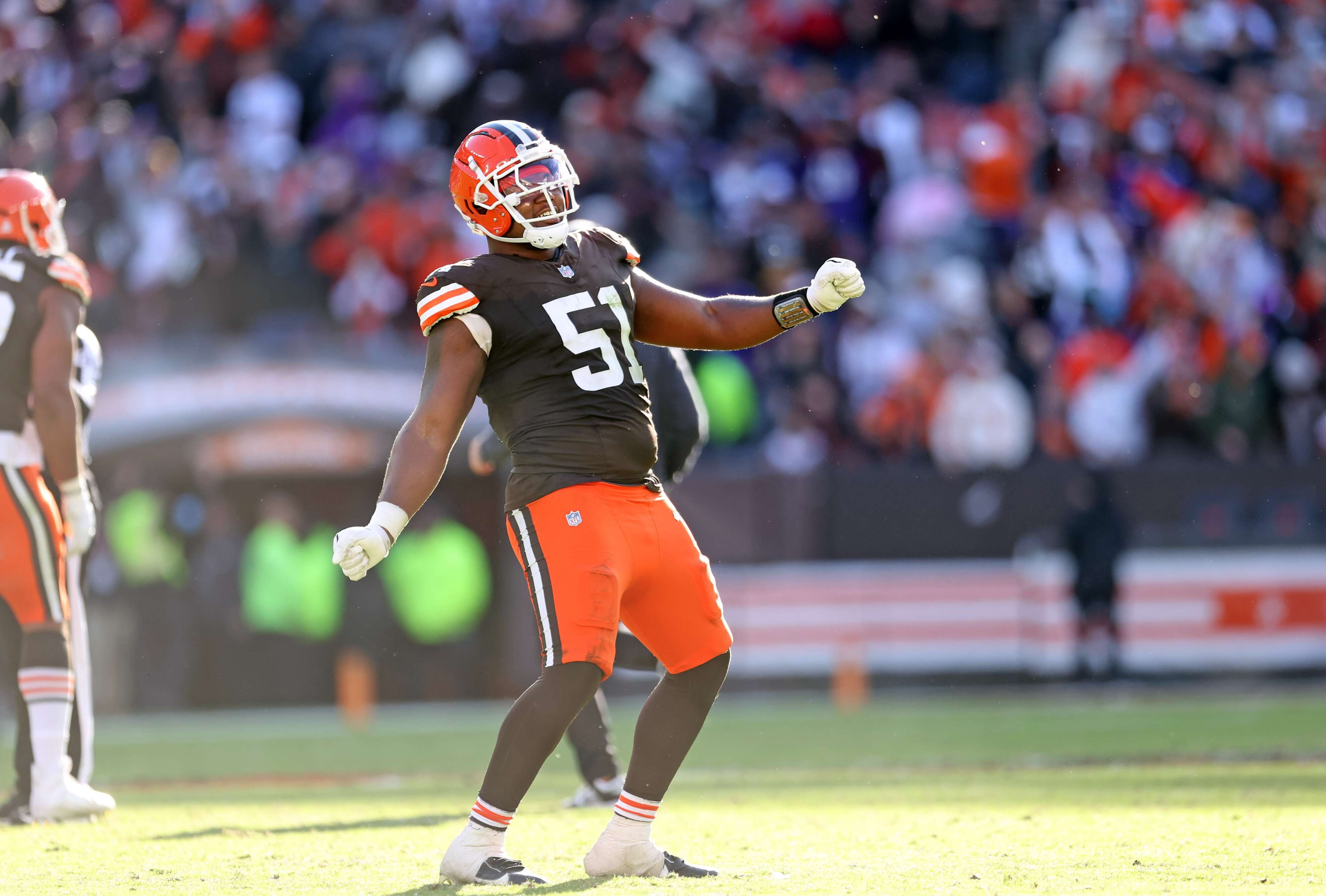 Browns’ already elite defensive line could add another weapon as Mike ...