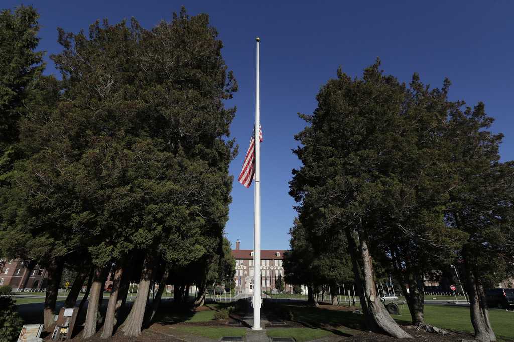 Military helicopter crashes near Joint Base Lewis-McChord in Washington ...