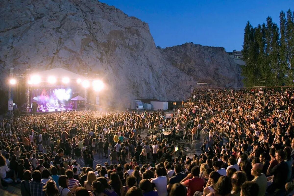 Φεστιβάλ στη Σκιά των Βράχων: Το πρόγραμμα για 19 Σεπτεμβρίου με 3 ...