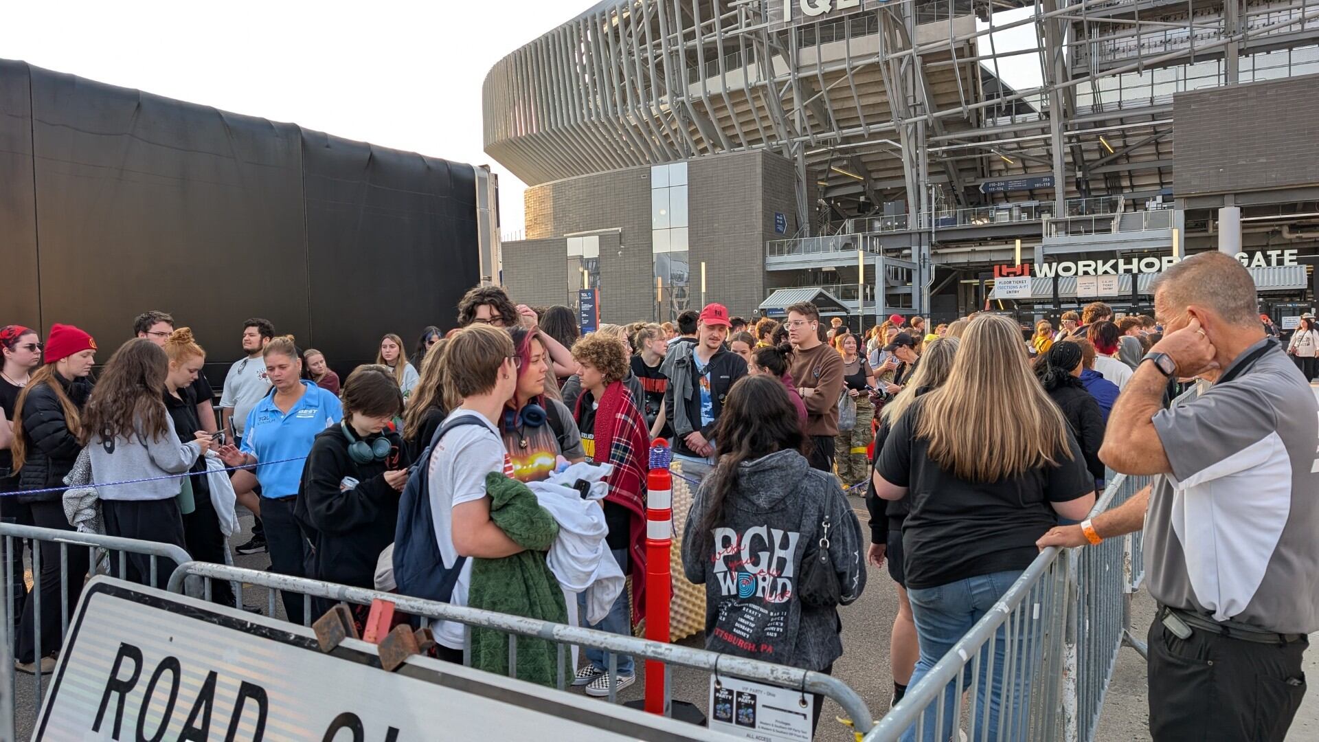 Twenty One Pilots fans line up outside TQL Stadium