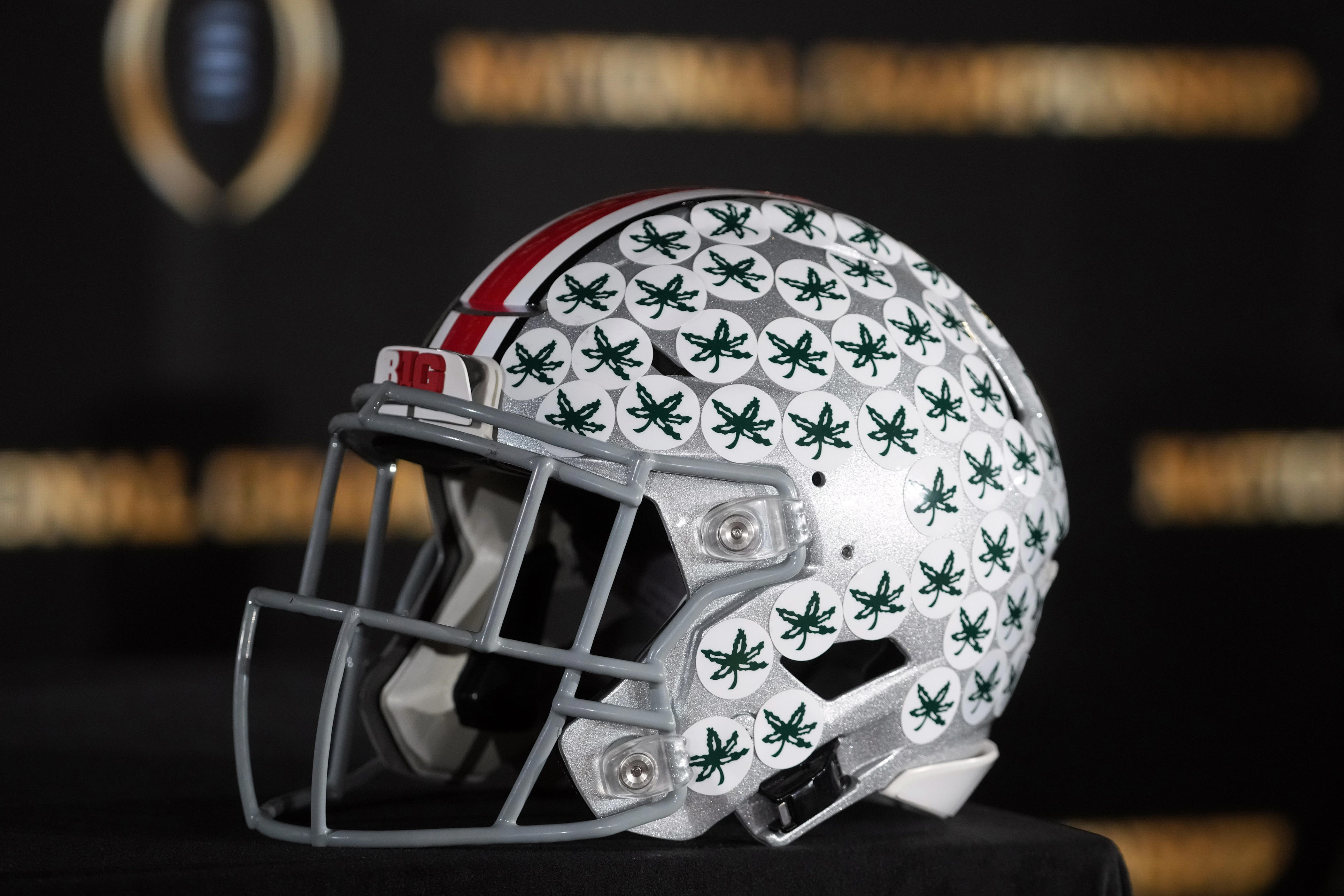 Elite FSU commit schedules official visit with Big Ten program