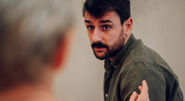 I'm 28 and stuck supporting my brother, 32, and mother, 59 — but I want ...