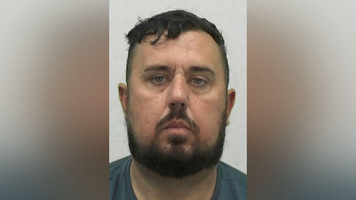 Car dealer helped road rage killer hide vehicle