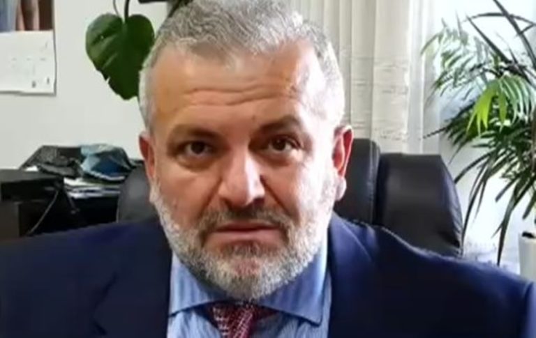 Αθήνα: Γιατρός από την Αμαλιάδα έπεσε θύμα κλοπής στο Μετρό – «Άπλωσα ...