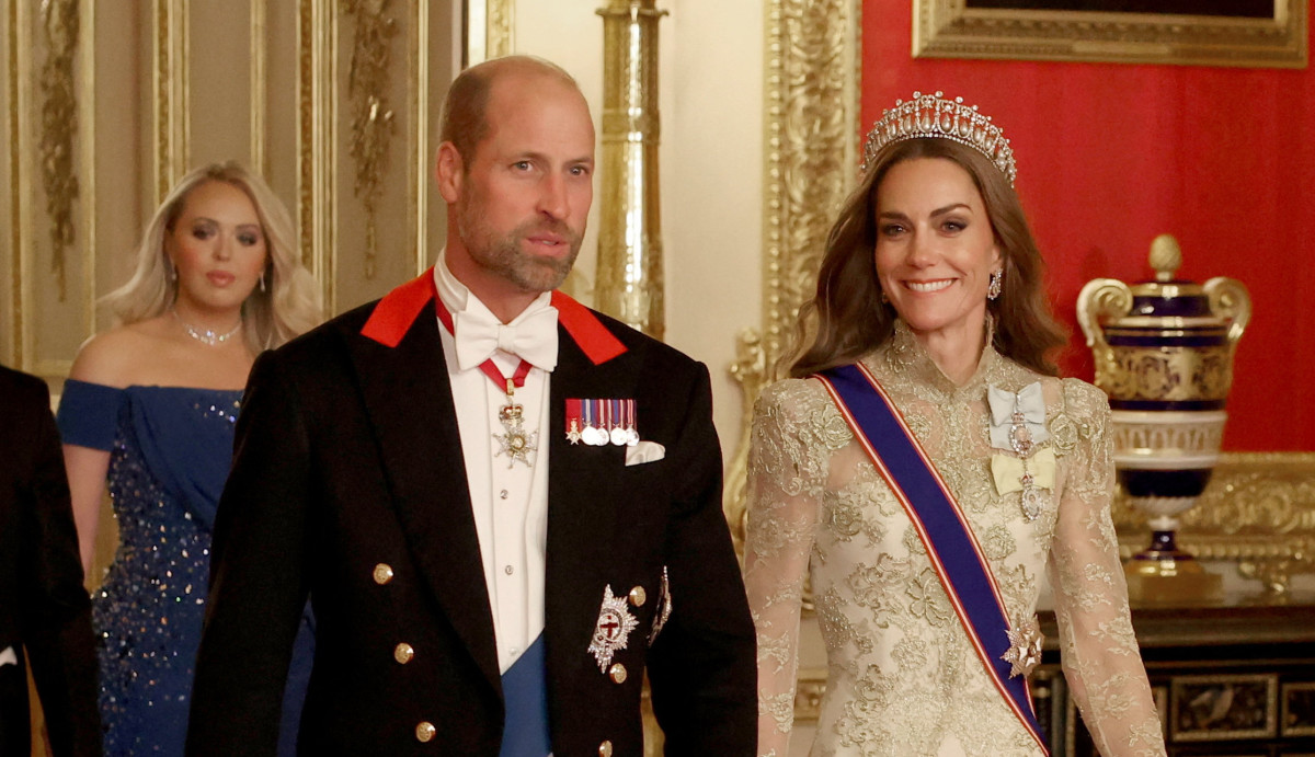 Prince William and Kate Middleton Share Rare PDA Moment at State Banquet