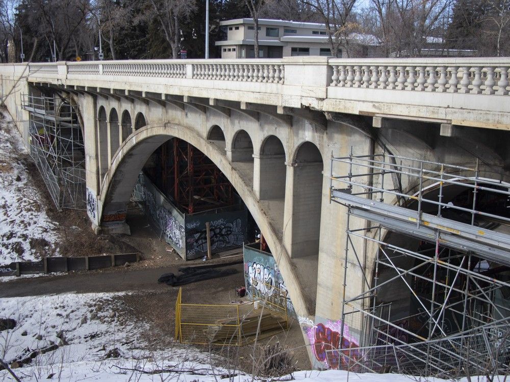 Friday's letters: Concurrent road work a mess for west end