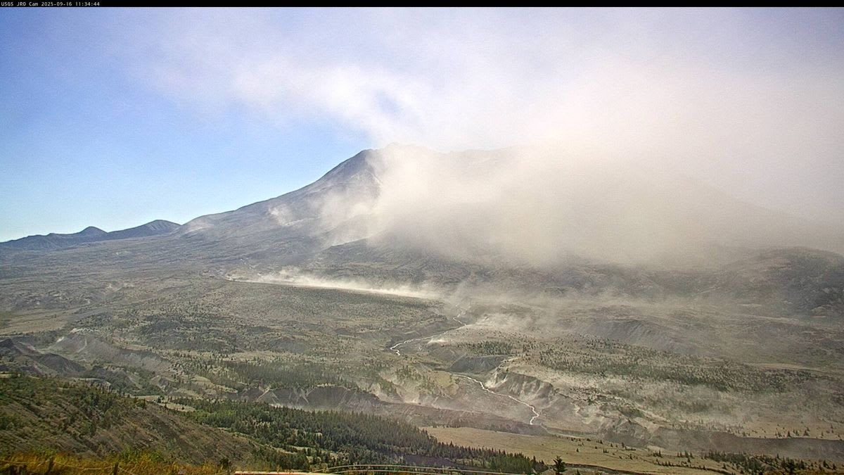 An Ominous Haze Lurks Over The Deadliest Volcano In US, But USGS Says A ...