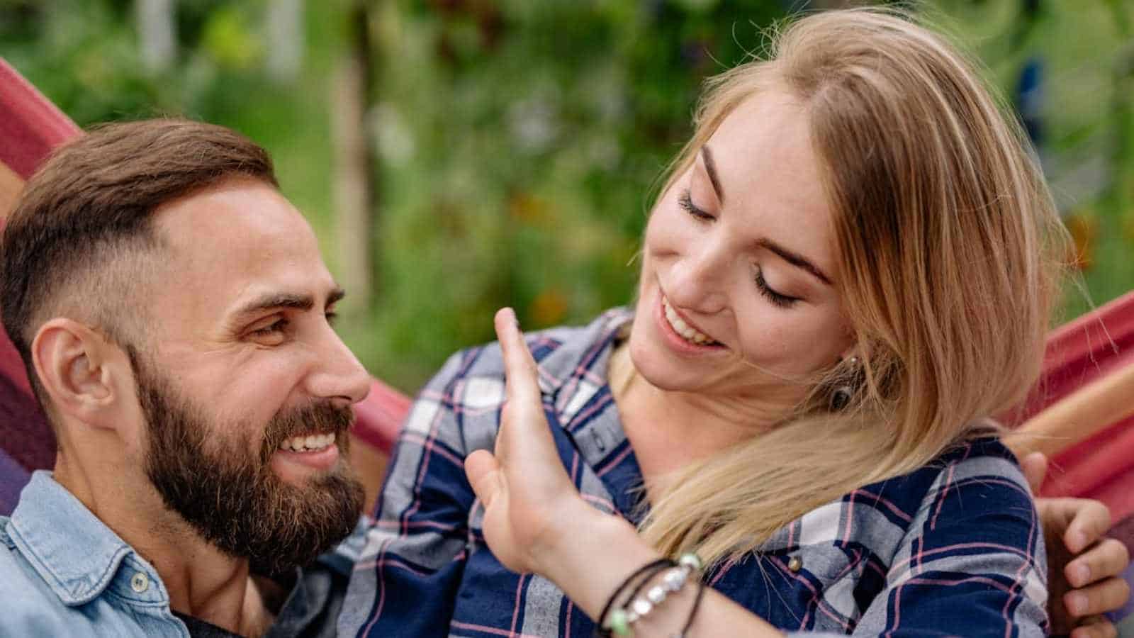 12 things a good woman will never do when she truly loves someone