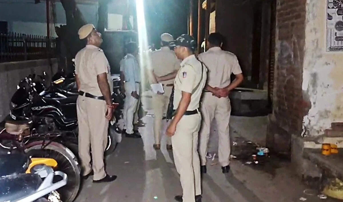 Man Arrested in Southwest Delhi for Offensive Remarks Against Hindu Deities