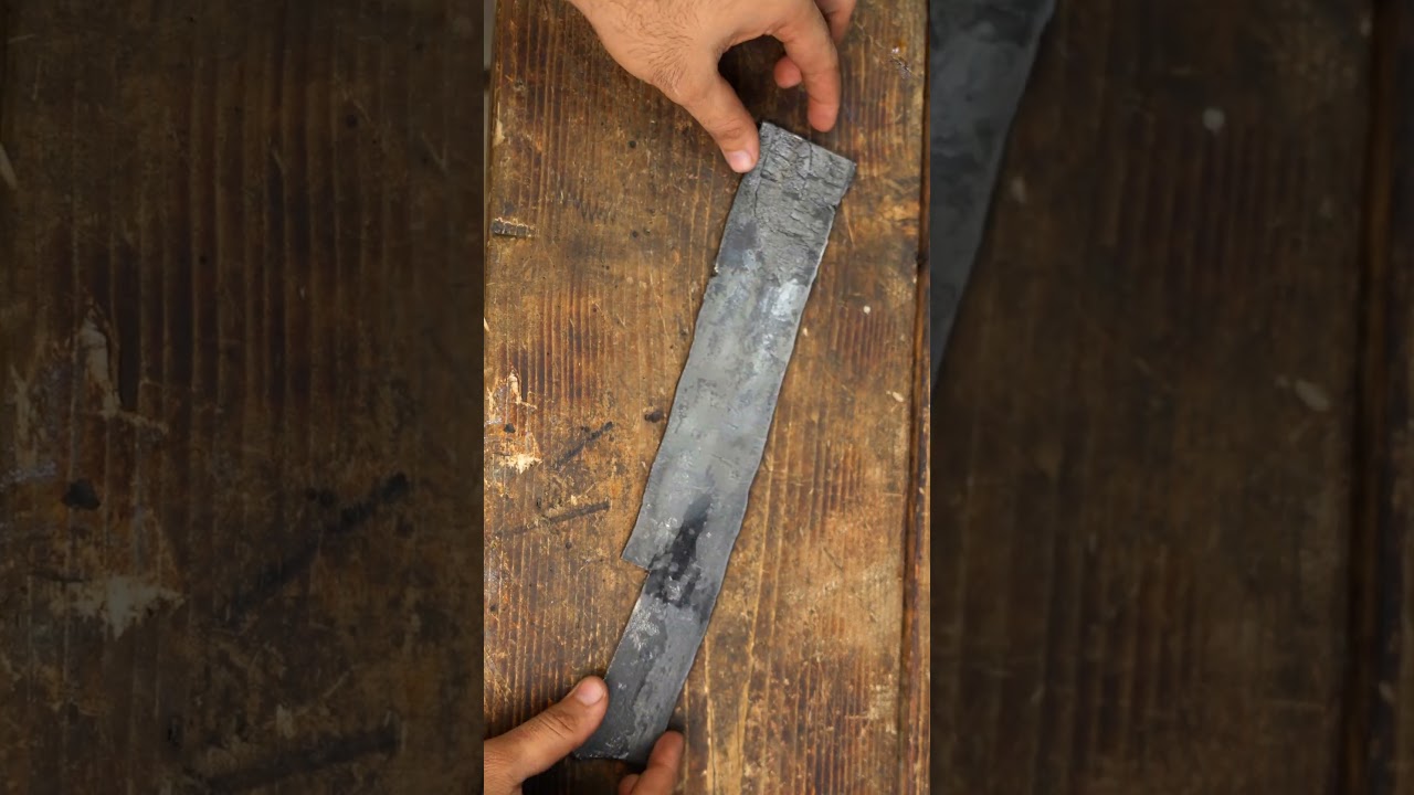 Thousand of Razor blades forged into Japanese Nakiri Knife