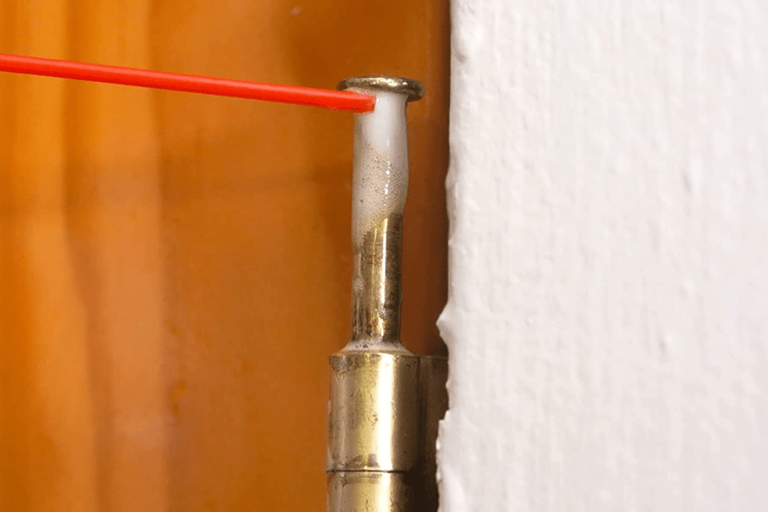 We Researched the Best Lubricants for Squeak-Free Door Hinges—Here Are ...