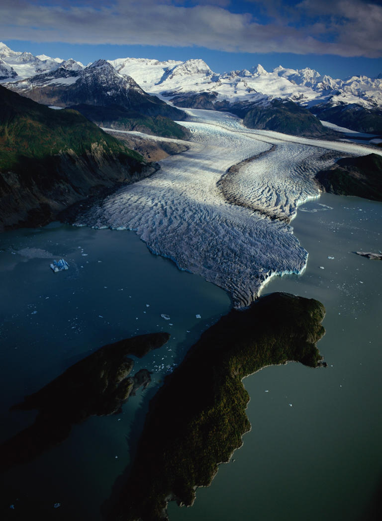 Satellite images show new island appearing in the US