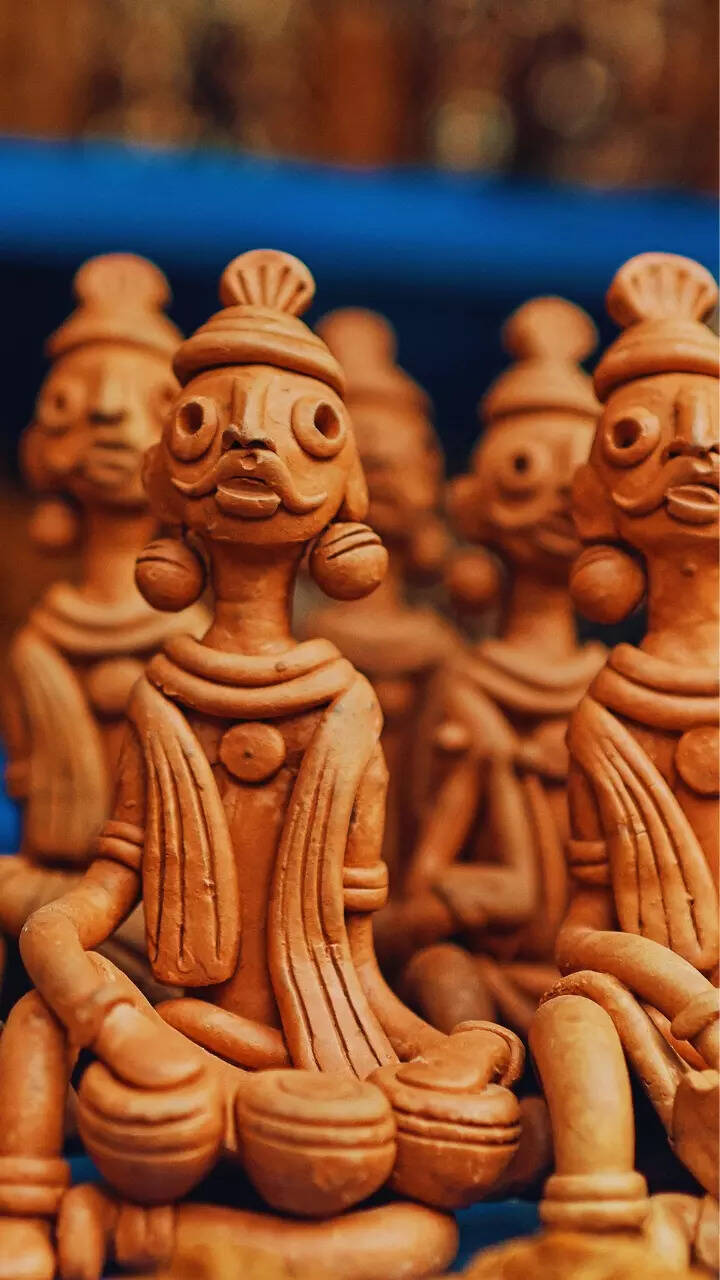 Traditional souvenirs to bring back from these Indian states