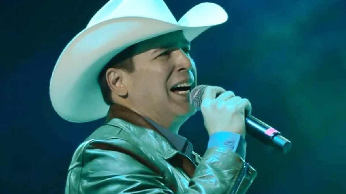 De "Desvelado" al Capitolio: Bobby Pulido anuncia candidatura para ...