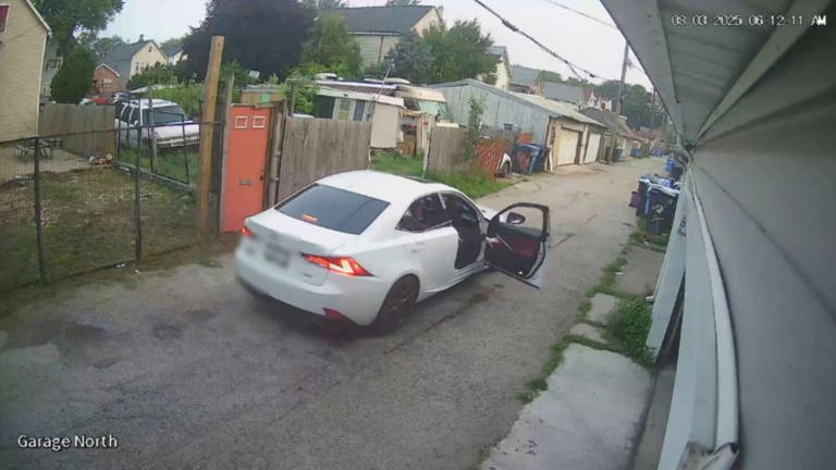 COPA releases videos capturing shootout involving off-duty officer on ...