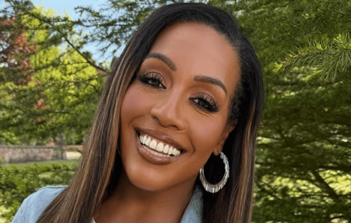 Alison Hammond shows off incredible 11-stone weight loss on GBBO set as ...