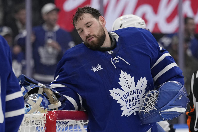 Maple Leafs coach shares Anthony Stolarz injury update amid trade ...