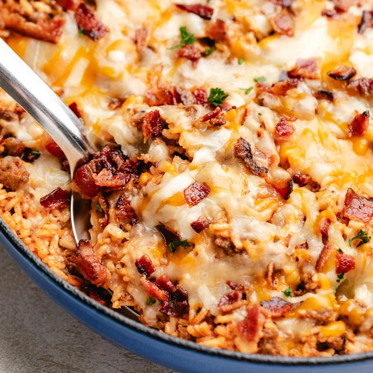 One pan bacon cheeseburger rice skillet