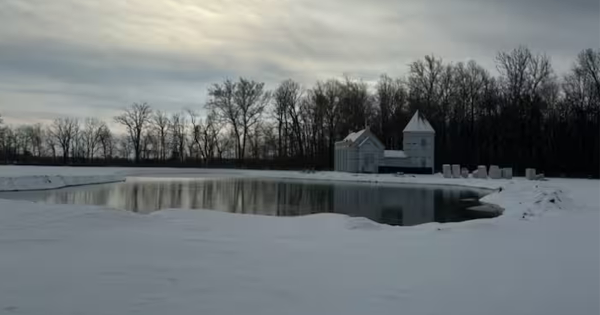 You Can Stay in a Magical Castle Airbnb in Indiana