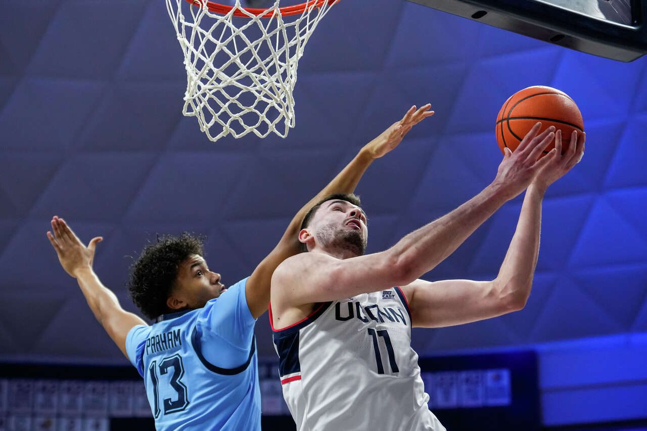 UConn men's basketball sells out season tickets for 2025-26 schedule