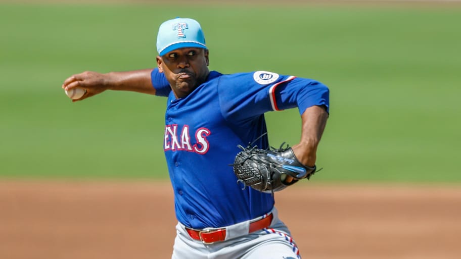 Rangers hope major change gets struggling pitcher back on track
