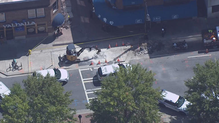 ‘Out of nowhere’: CMPD investigating deadly Uptown shooting in broad ...