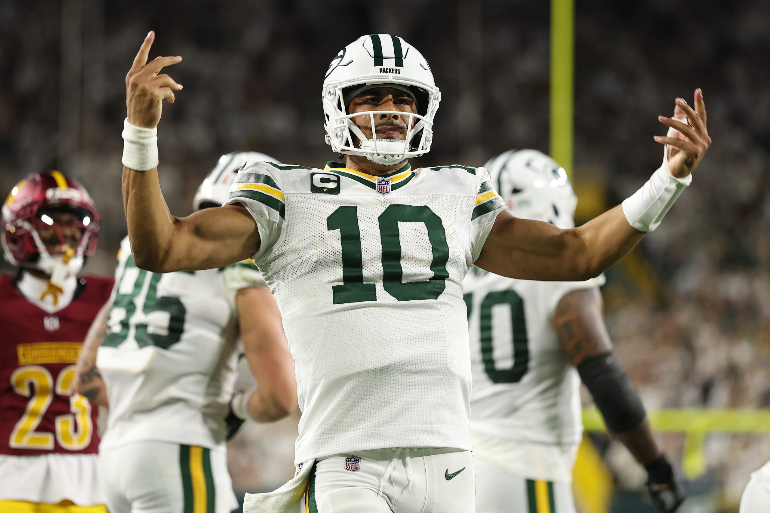 2025 NFL MVP Watch Stock Watch: Jordan Love Has Packers Thinking Super Bowl