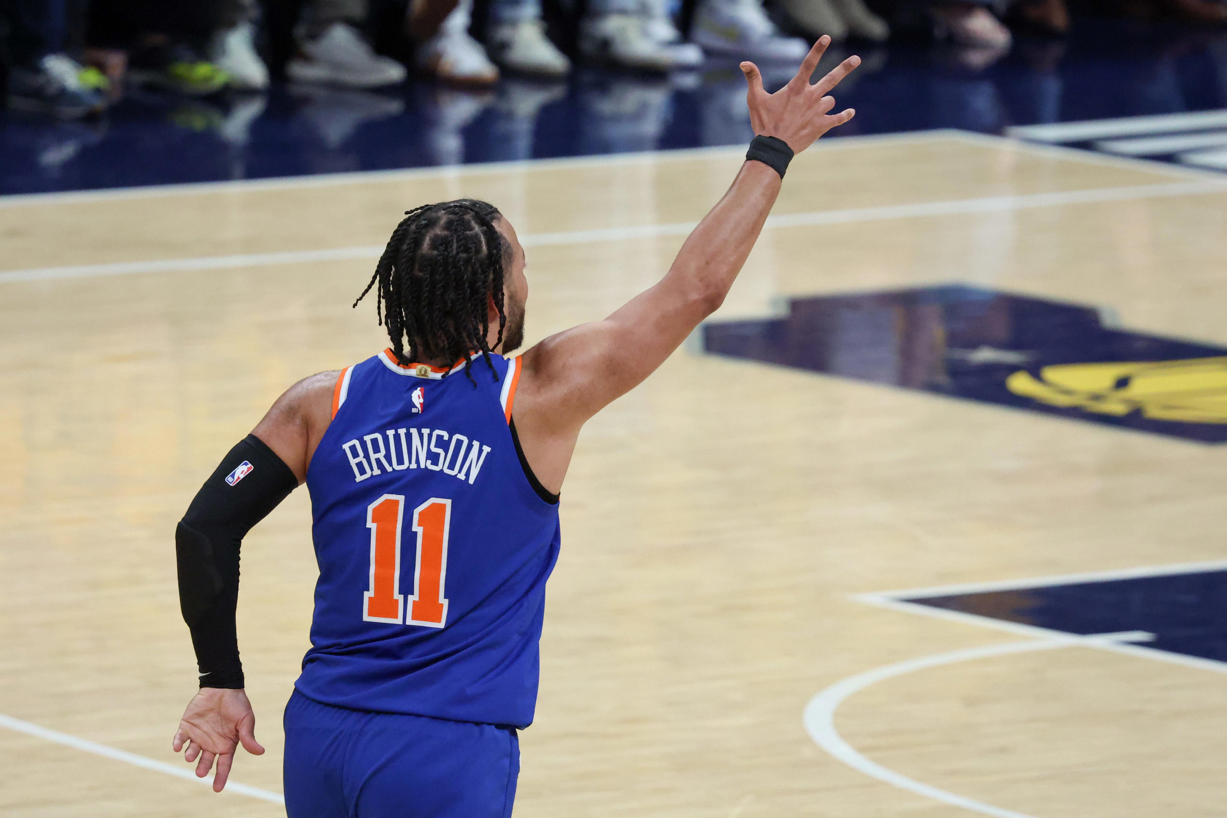 New York Knicks depth chart: Projecting starters, backups for 2025-26 ...