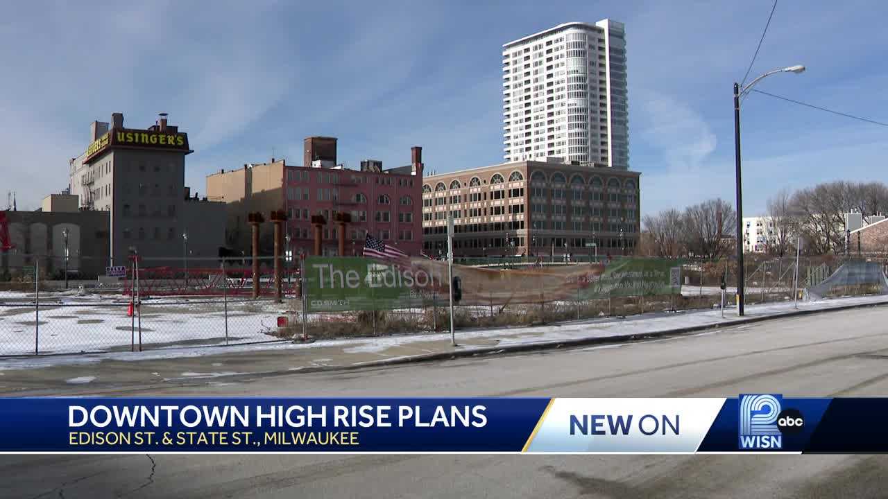 Record-breaking Milwaukee skyscraper project on hold