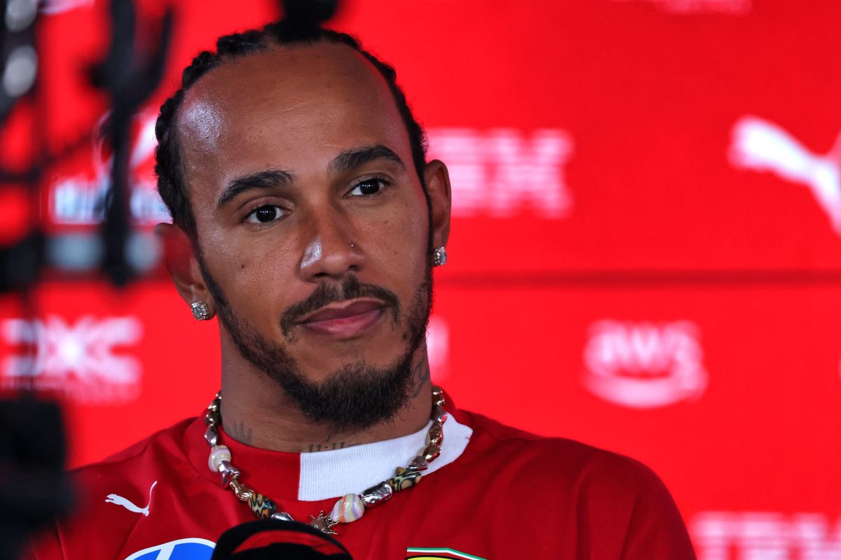 F1 today | Hamilton reunites F1 grid, drivers predict title fight outcome