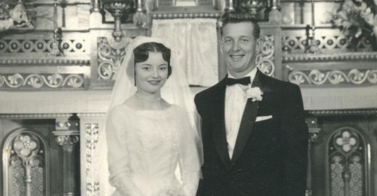 13 Outdated Marriage Beliefs from the ’50s That Don’t Sit Well Now