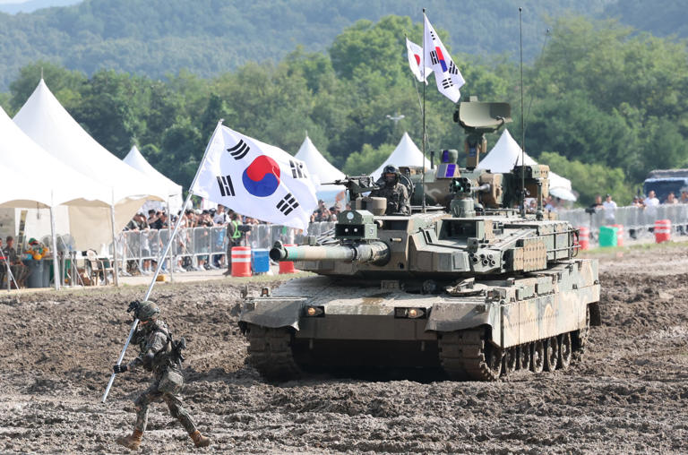 Festival draws 25 times Gyeryong's population
