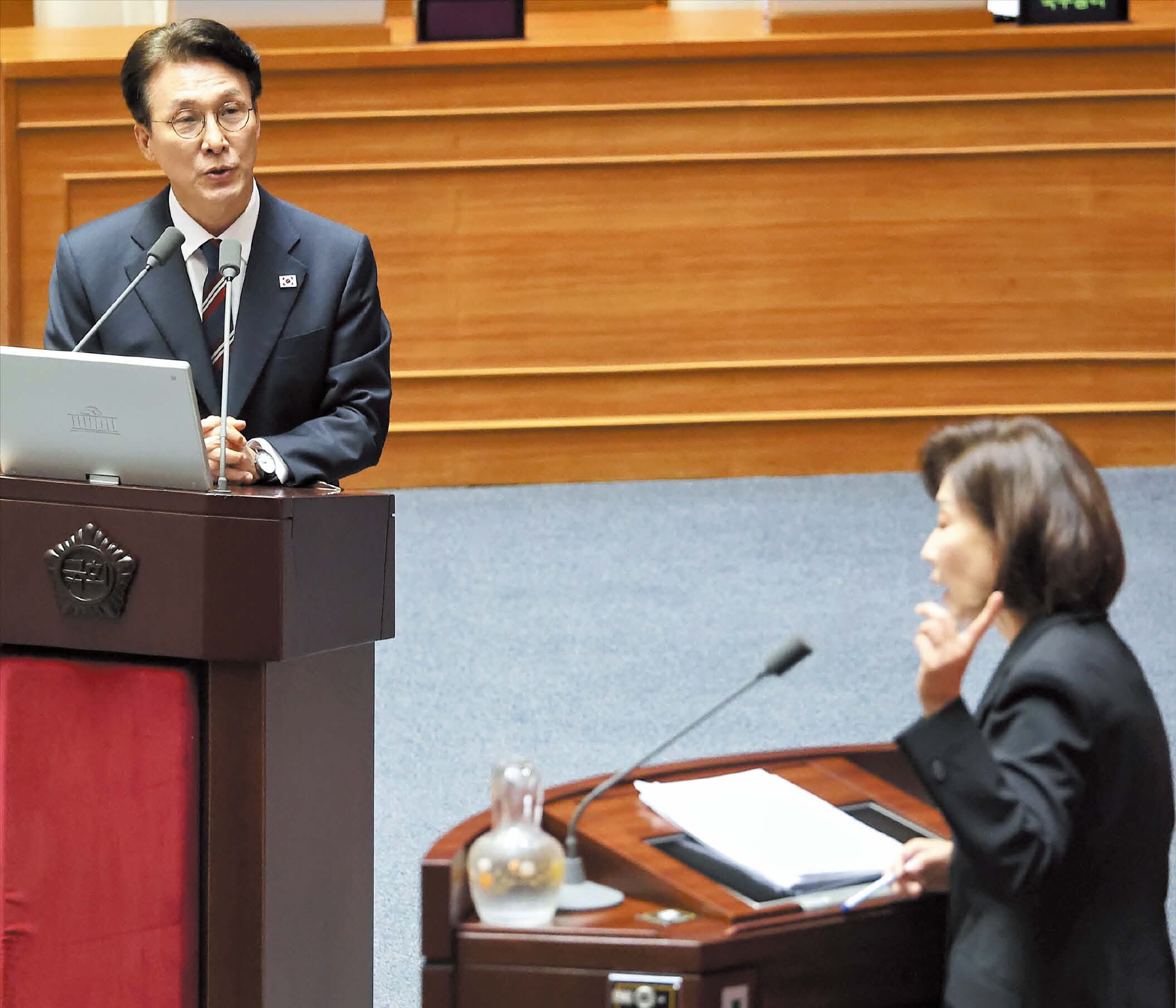 Prime Minister Kim says 4-year term amendment excludes President Lee