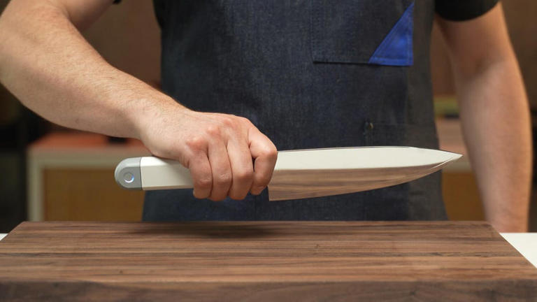 Inventor of $399 Vibrating Chef's Knife Says It Requires '50% Less ...