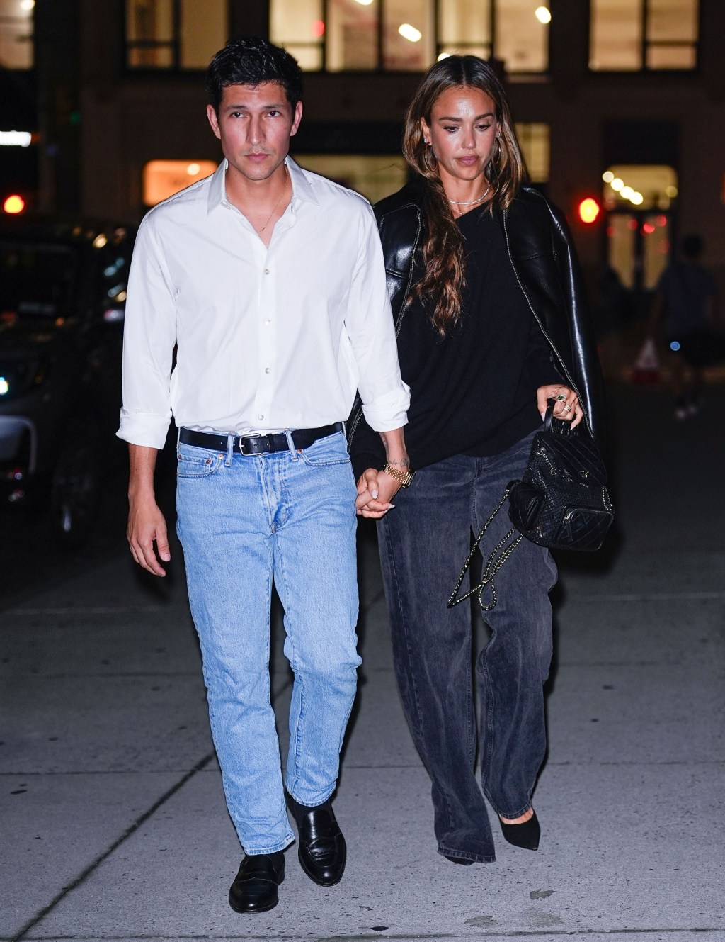 Jessica Alba takes new man Danny Ramirez to NYC hotspot Zero Bond to ...
