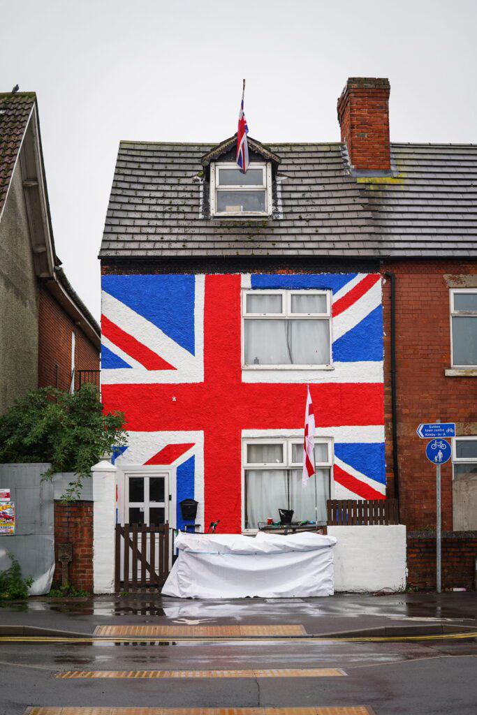 Neighbours fear for property values after giant Union Flag is painted ...