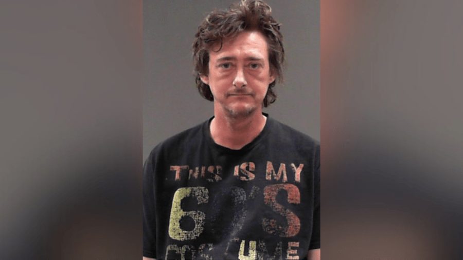 West Virginia man who threatened police with machete in front of kids ...