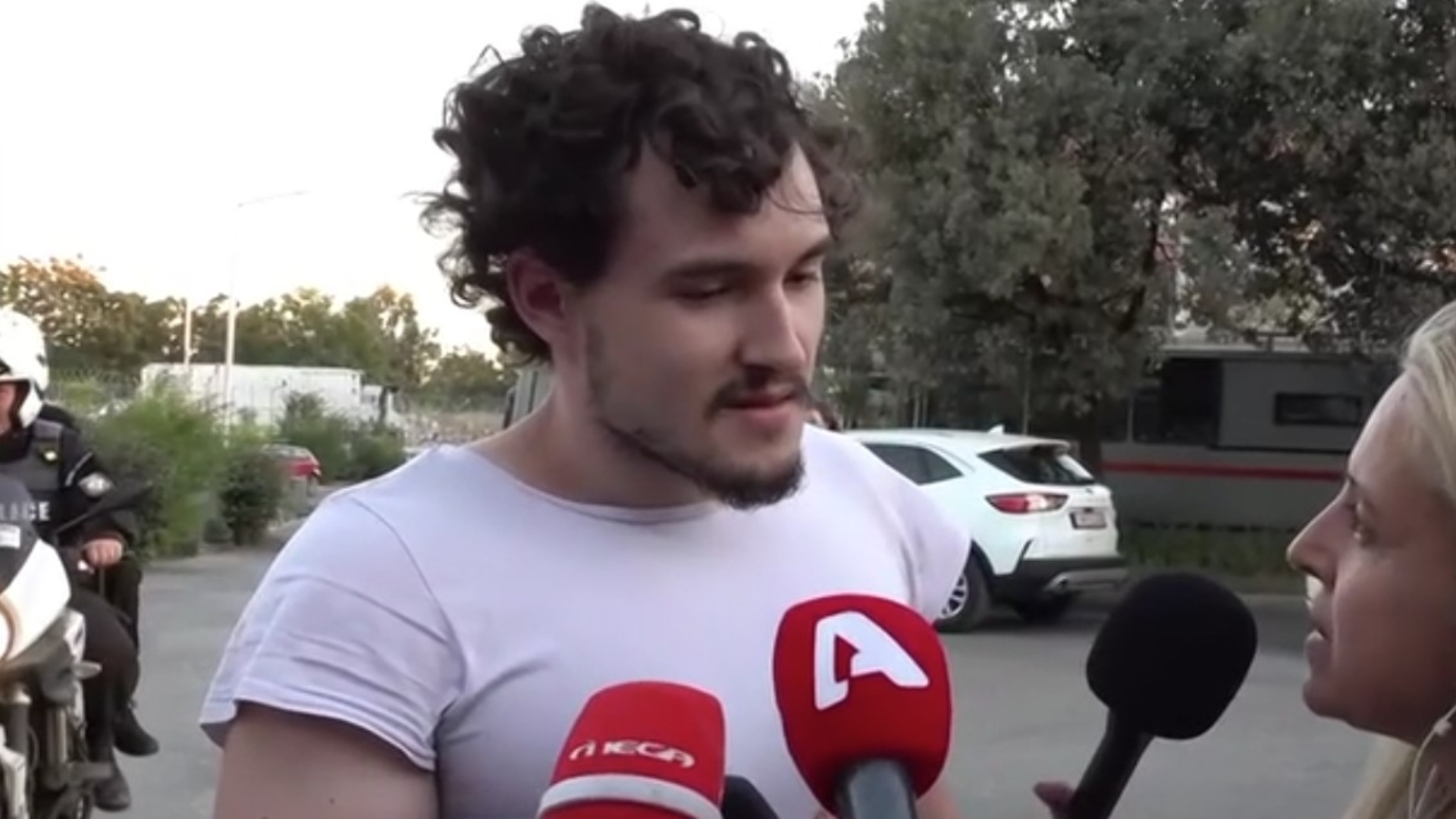 Πάτρα: «Πήγαμε να βοηθήσουμε και μας έβαλαν φυλακή», λένε οι νεαροί που ...